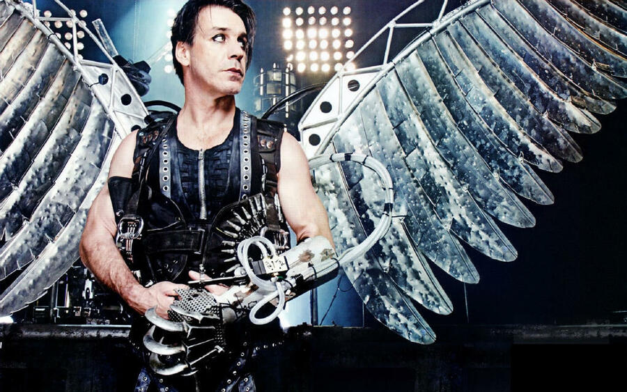 Пазл «Rammstein» из 160 элементов | Собрать онлайн пазл №114602