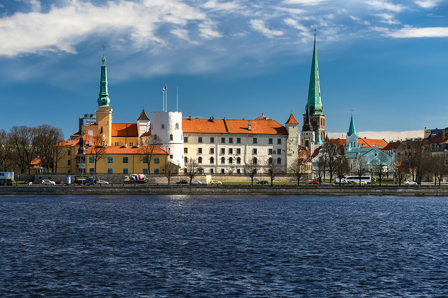 Пазл «Рижский замок» из 216 элементов | Собрать онлайн пазл №300151